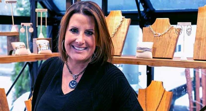 American Jewelry And Loan Wikipedia Español - Style Guru: Fashion ...